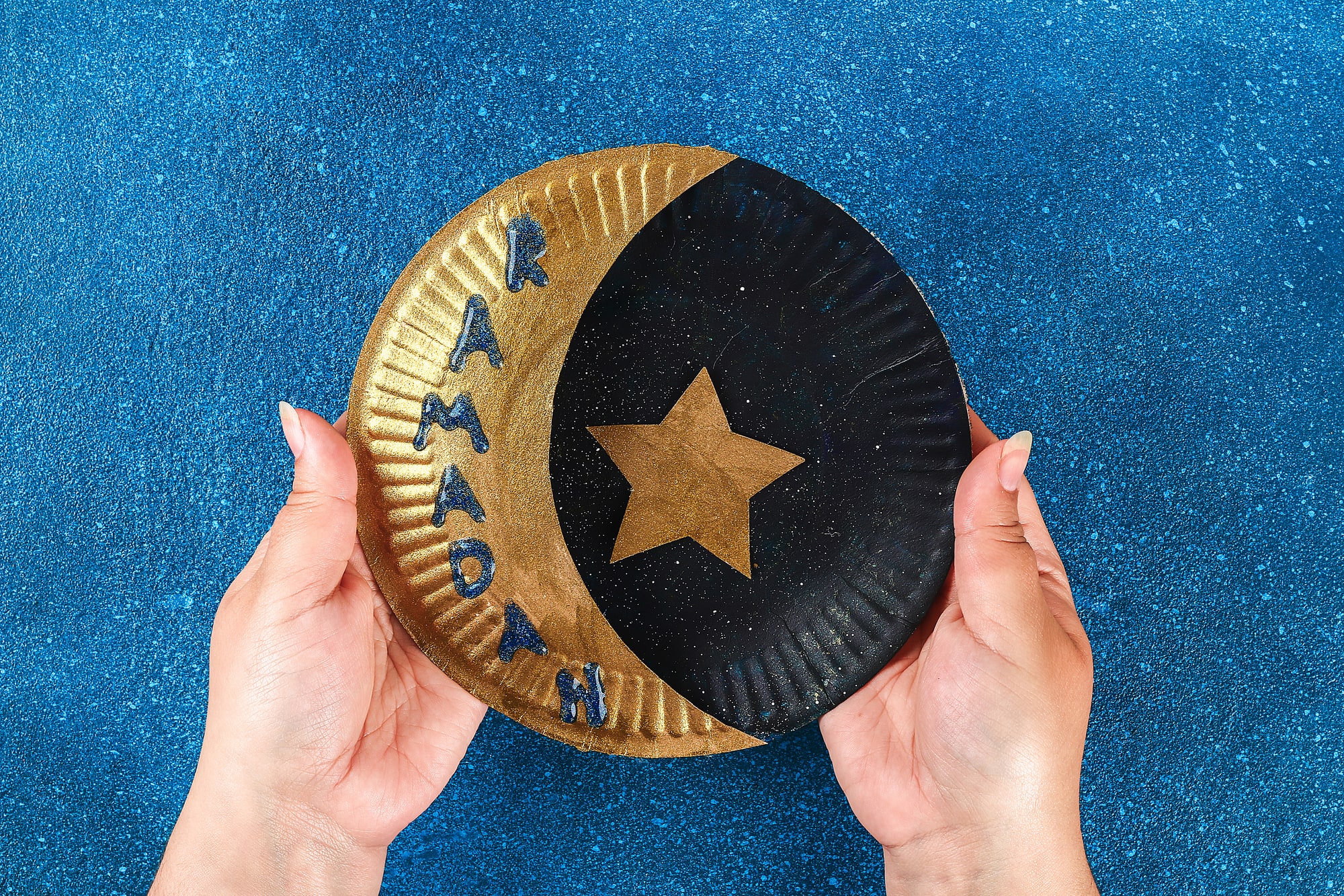 How to Make a Paper Plate Crescent Ramadan Decoration with Kids - In ...