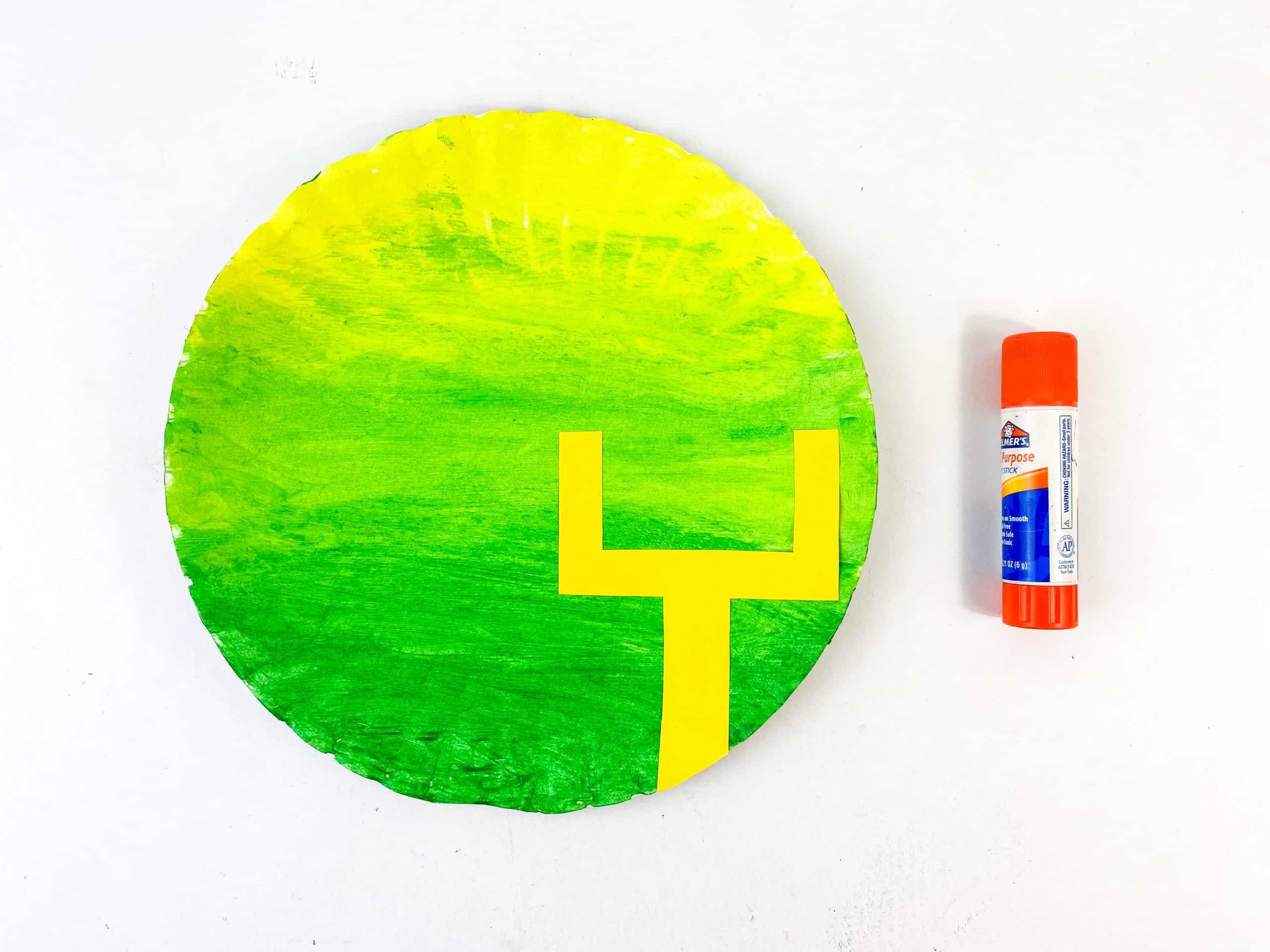 Paper Plate Football Super Bowl Craft - In The Playroom